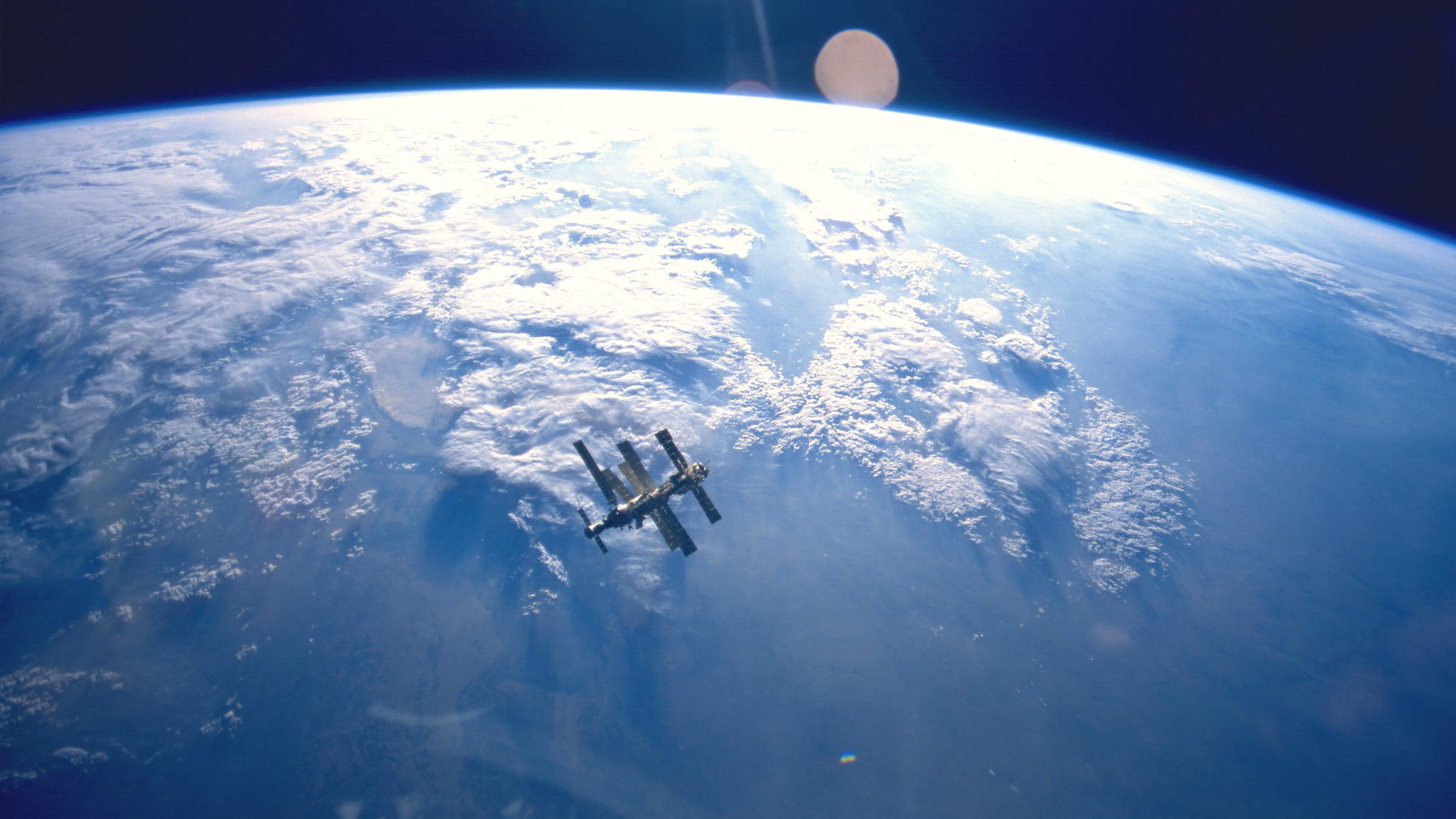 Cand s-a incheiat misiunea statiei spatiale Mir? - Deștepți.ro