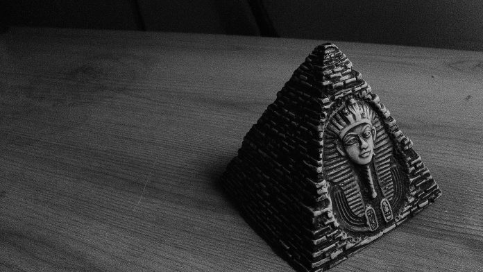 Faraonii negri – istoria uitată a Egiptului Antic - Deștepți.ro