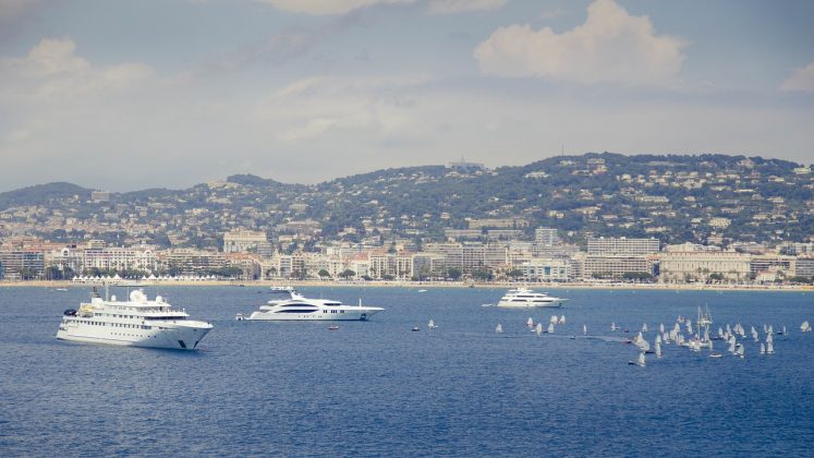 Orasul Cannes: Obiective turistice Franta - Cannes - Deștepți.ro