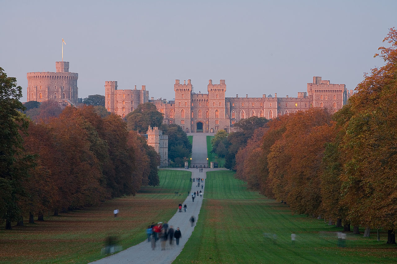 Castelul Windsor: Obiective turistice Anglia - Windsor - Deștepți.ro