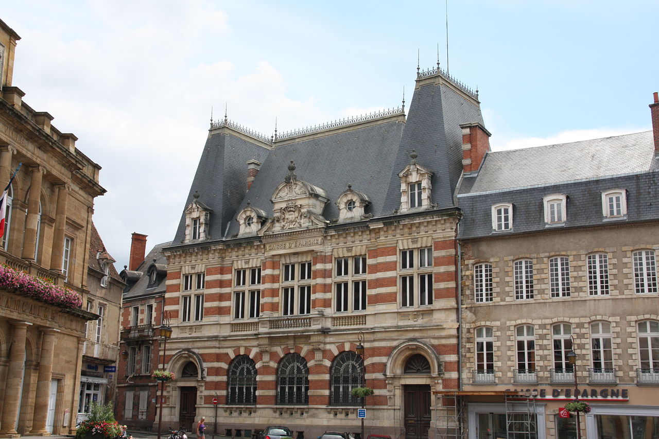 Orasul Moulins: Obiective turistice Franta - Moulins - Deștepți.ro