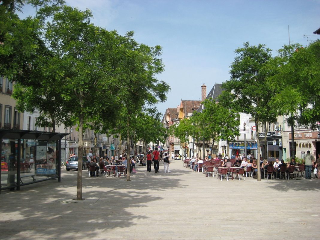 Orasul Troyes: Obiective turistice Franta - Troyes - Deștepți.ro