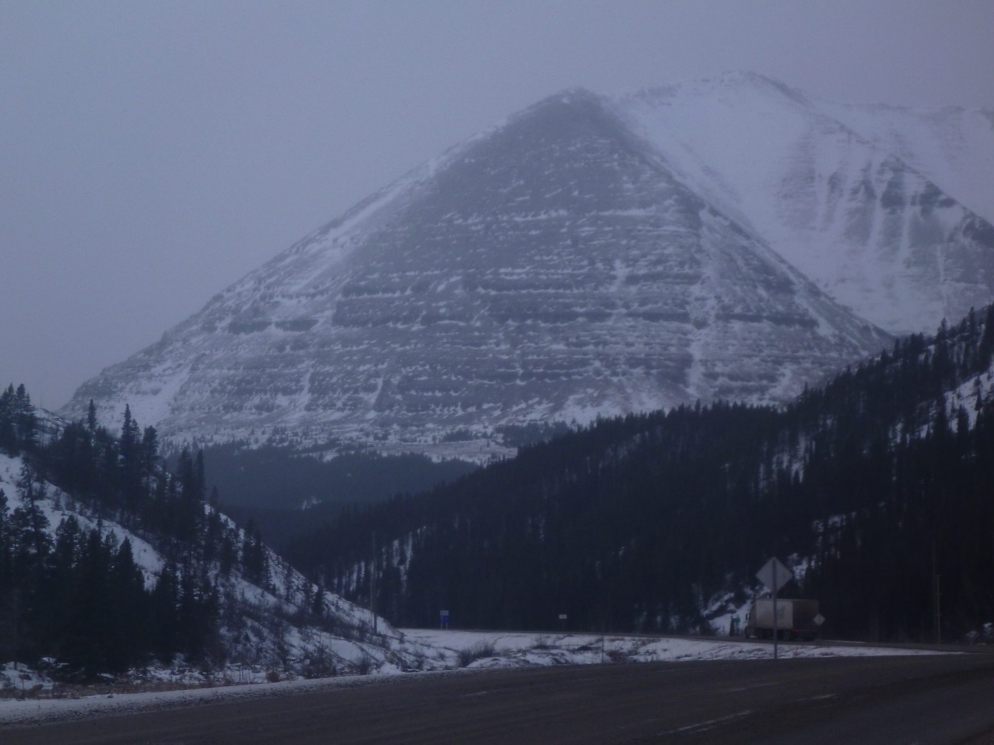Piramidele din Alaska şochează lumea ştiinţifică, prin originea misterioasa